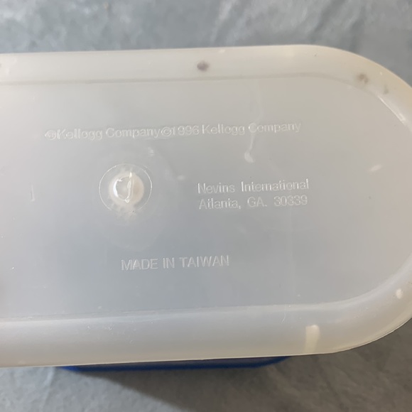 Kellogg’s | Other | Vintage 996 Kelloggs Plastic Cereal Container ...